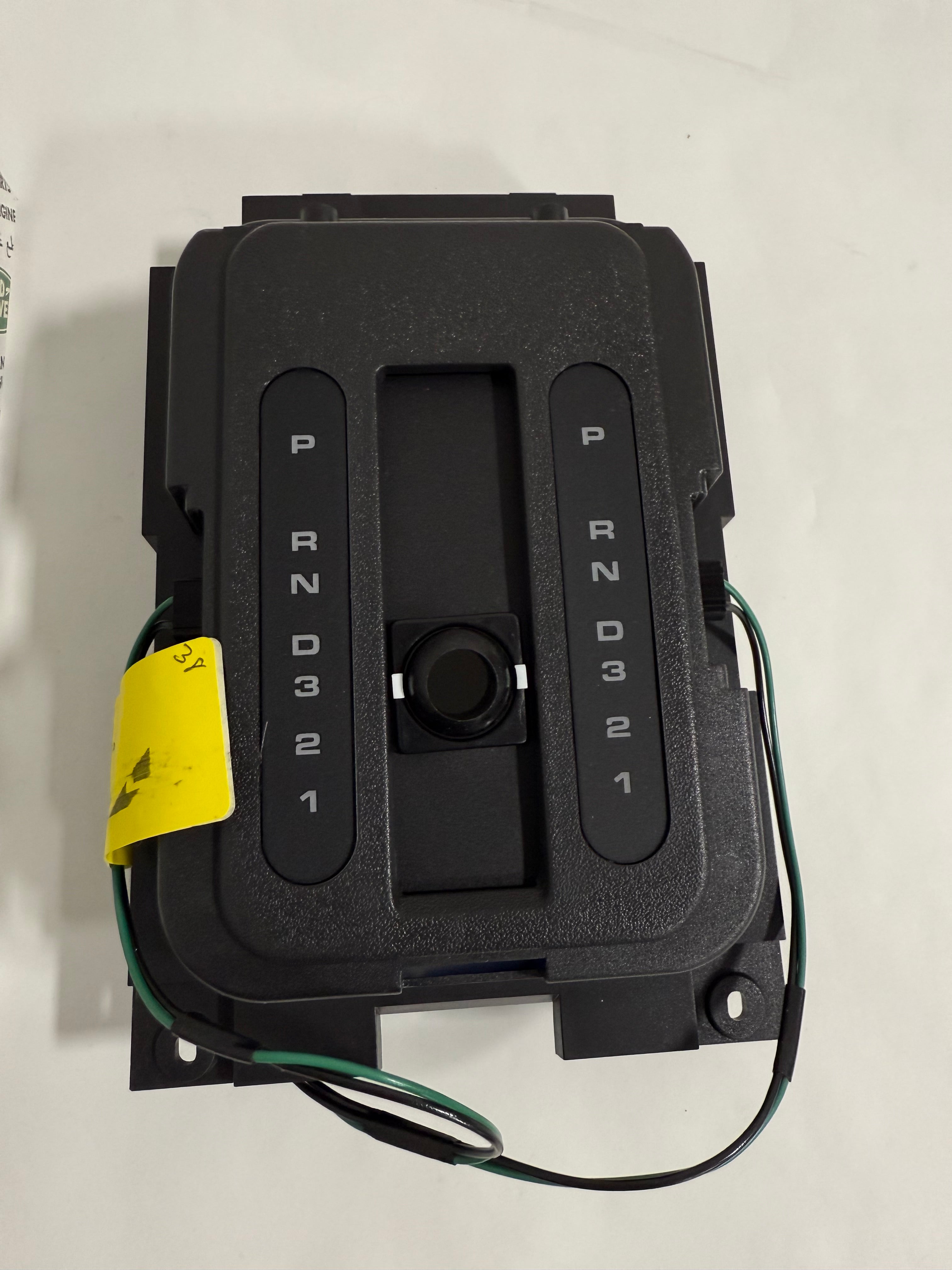 BTR9926LNF Shifter Assembly - 1995 Range Rover Classic, Discovery I ...